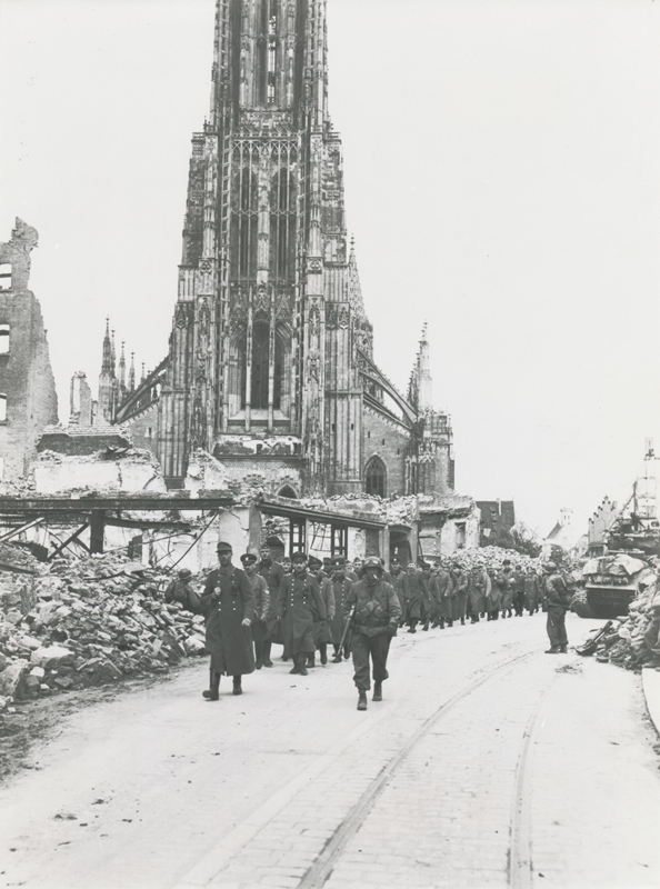 Demokratischer Neubeginn in Ulm 1945 — Landesbildungsserver Baden ...